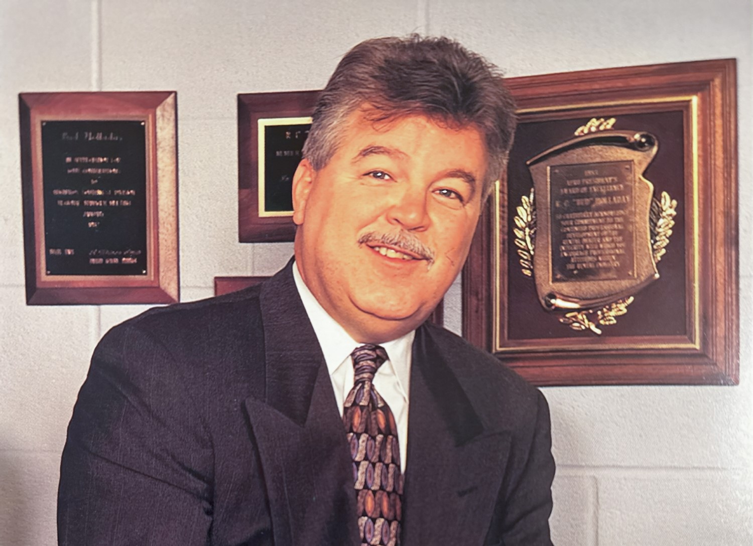 In Memoriam: Bud Holladay - APRO